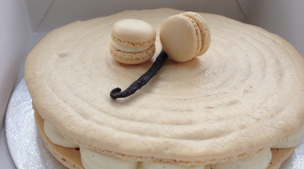 Macaron géant ultra vanille - Les Gourmandises de Némo