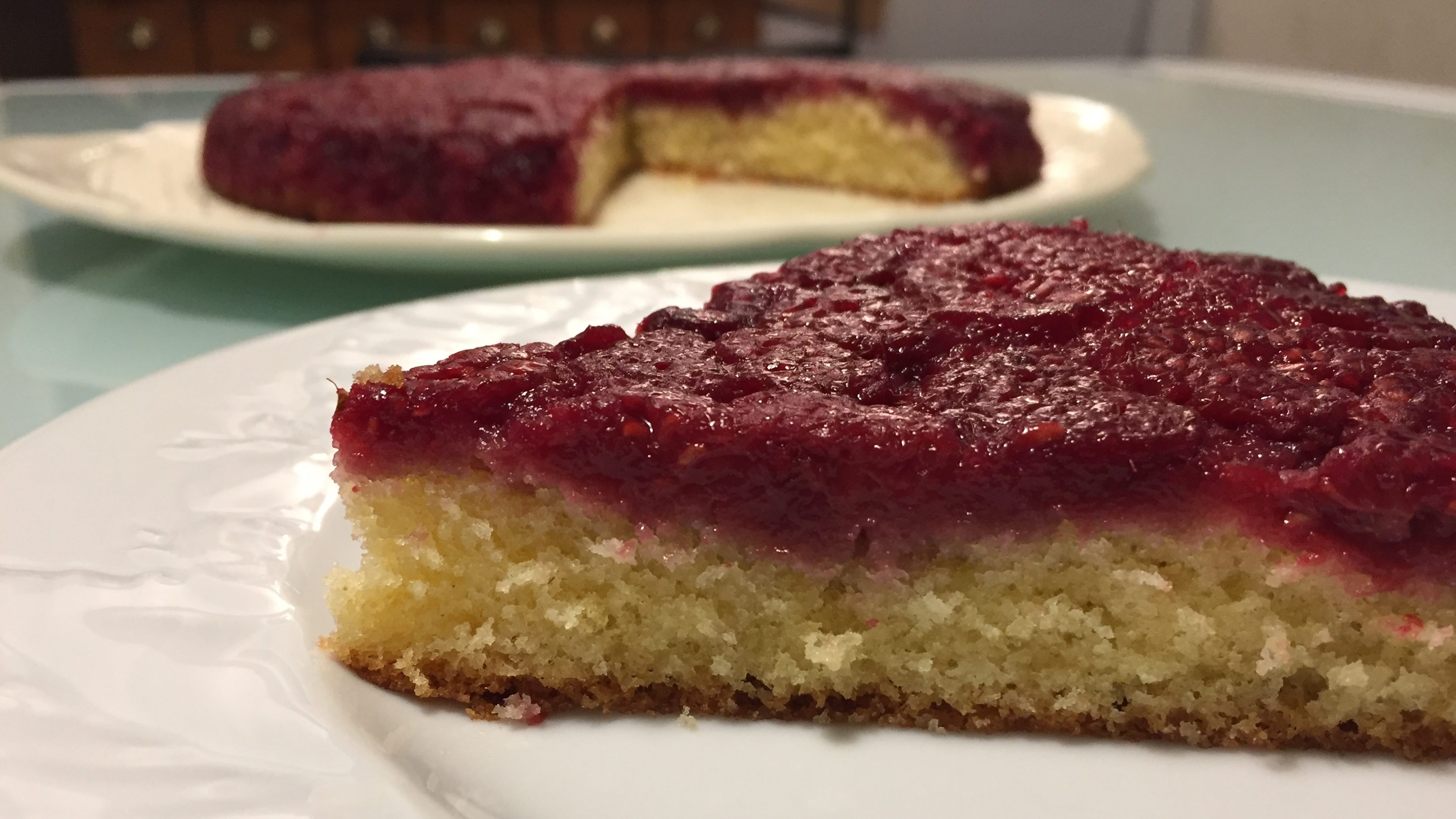 Gâteau renversé aux framboises | Les Gourmandises de Némo