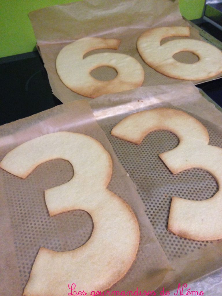 Number cake aux fruits rouges | Les Gourmandises de Némo